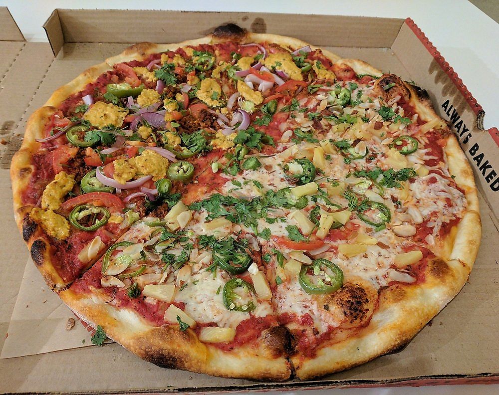 CLOSED: Sizzle Pie - Schuyler St - Portland Oregon Restaurant - HappyCow