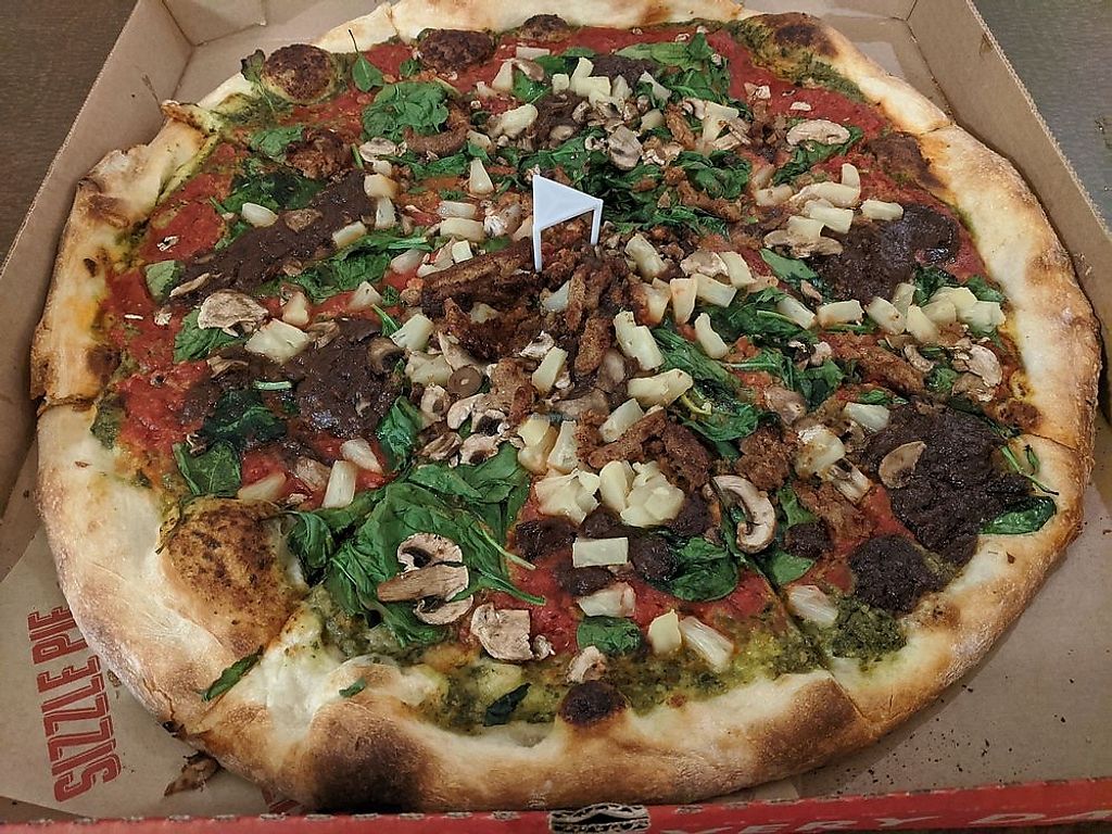 CLOSED: Sizzle Pie - Schuyler St - Portland Oregon Restaurant - HappyCow