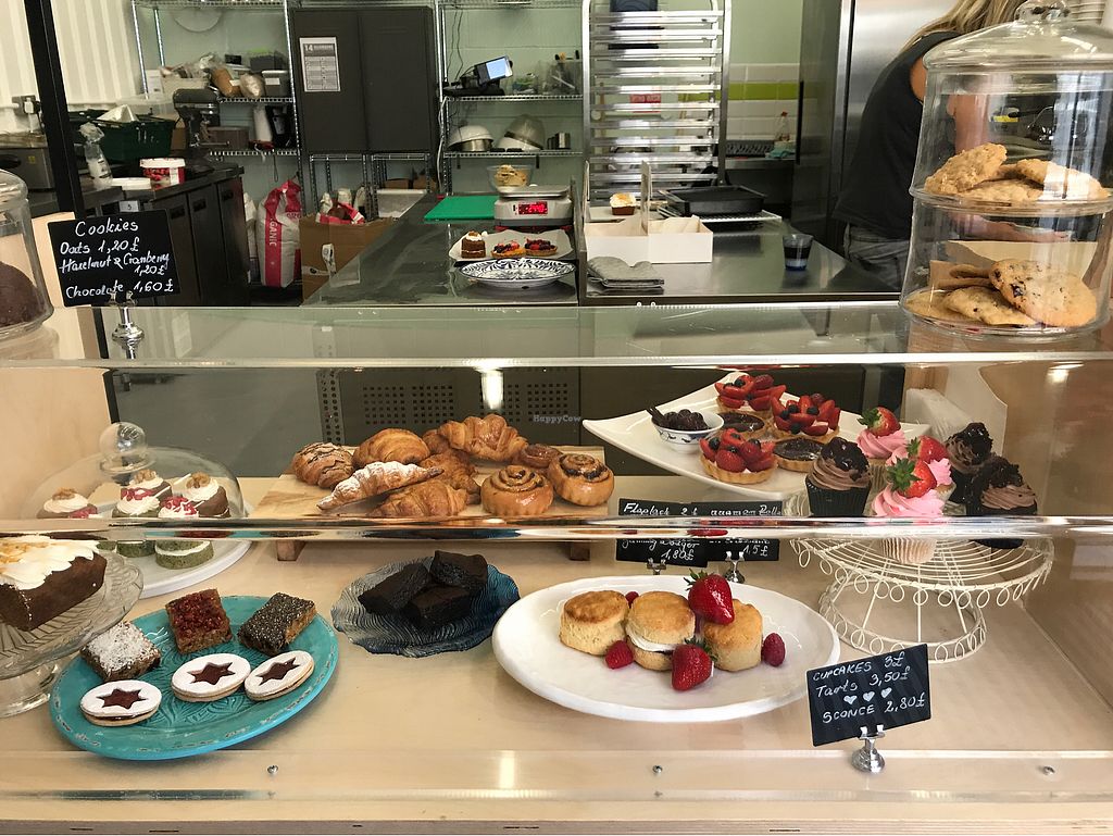 CLOSED: The V Deli - Vdelicious - East London Restaurant - HappyCow