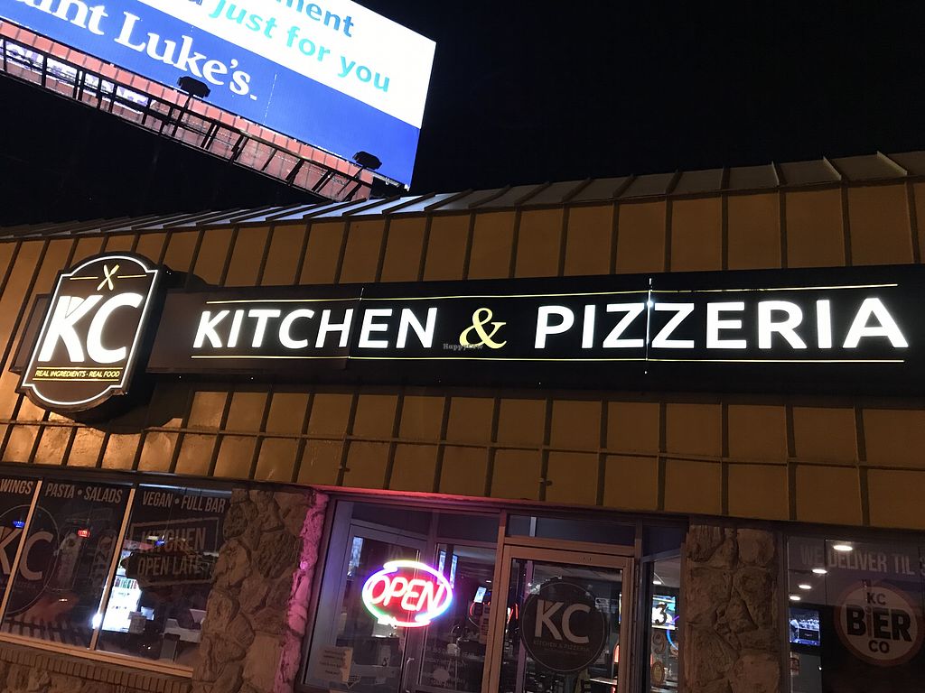 CLOSED: KC Kitchen & Pizzeria - Kansas City Missouri Restaurant - HappyCow
