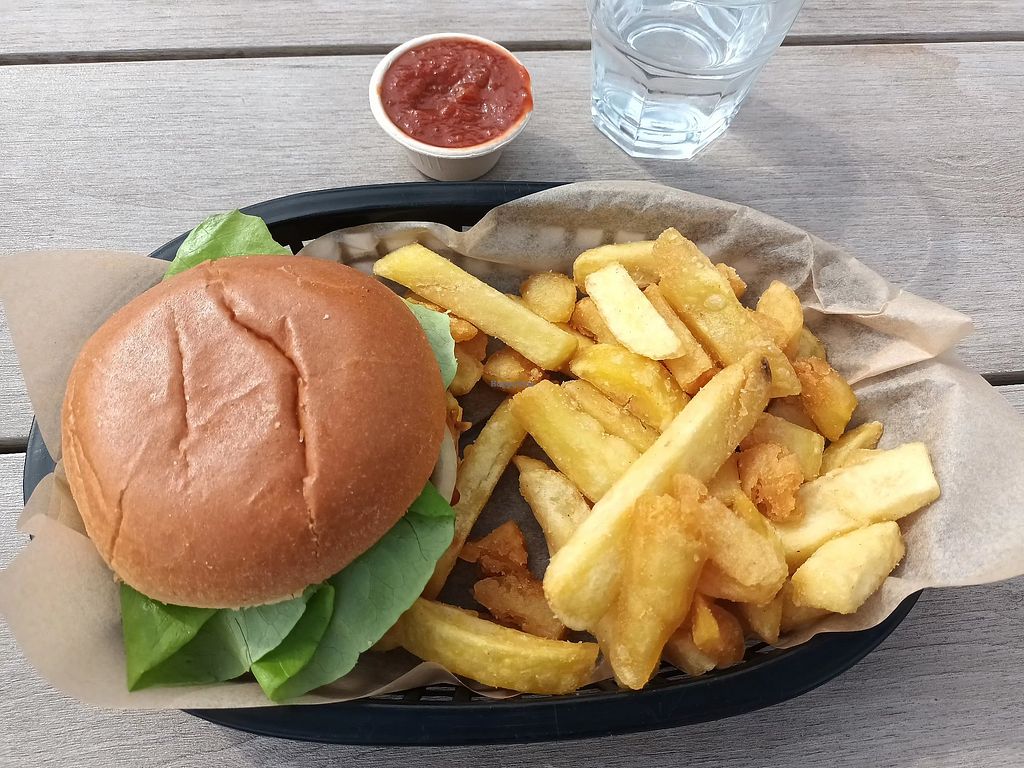 Boneface Brewing Company - Upper Hutt Restaurant - HappyCow