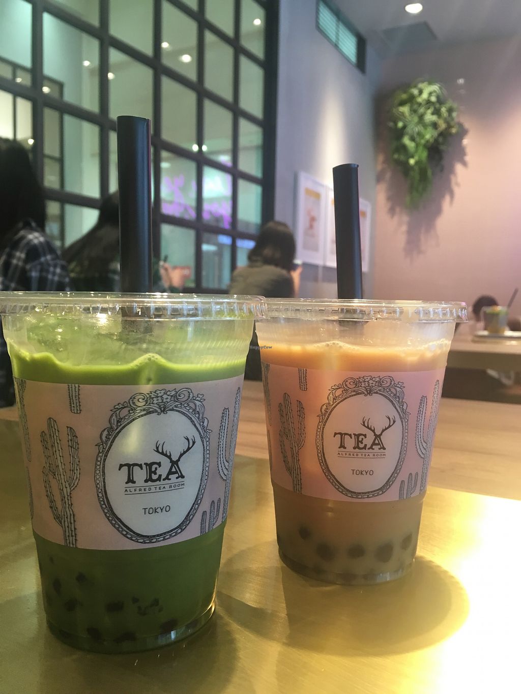 CLOSED: Alfred Tea Room - Shinjuku - Tokyo Coffee & Tea - HappyCow