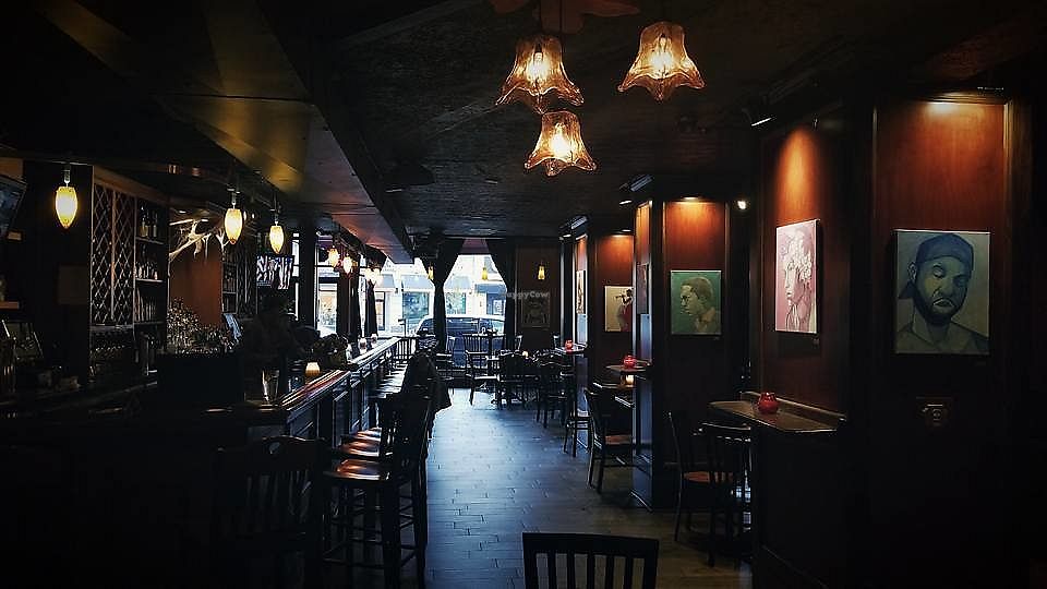 The Fairmount Cocktail Bar - Cleveland Heights Ohio Restaurant - HappyCow