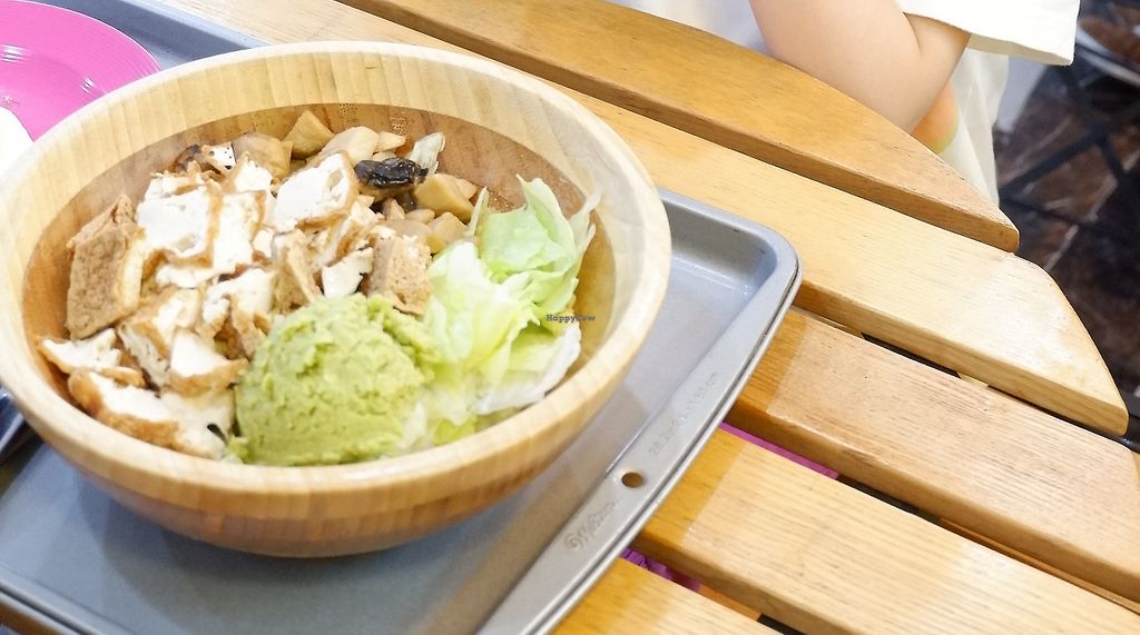 CLOSED: March Rabbit - World Cup - 마치 래빗 - Seoul Restaurant - HappyCow