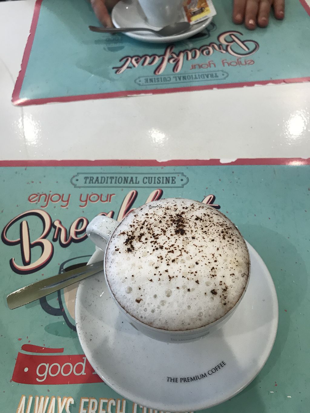 CLOSED: Pipa's Bar - Barcelona Restaurant - HappyCow