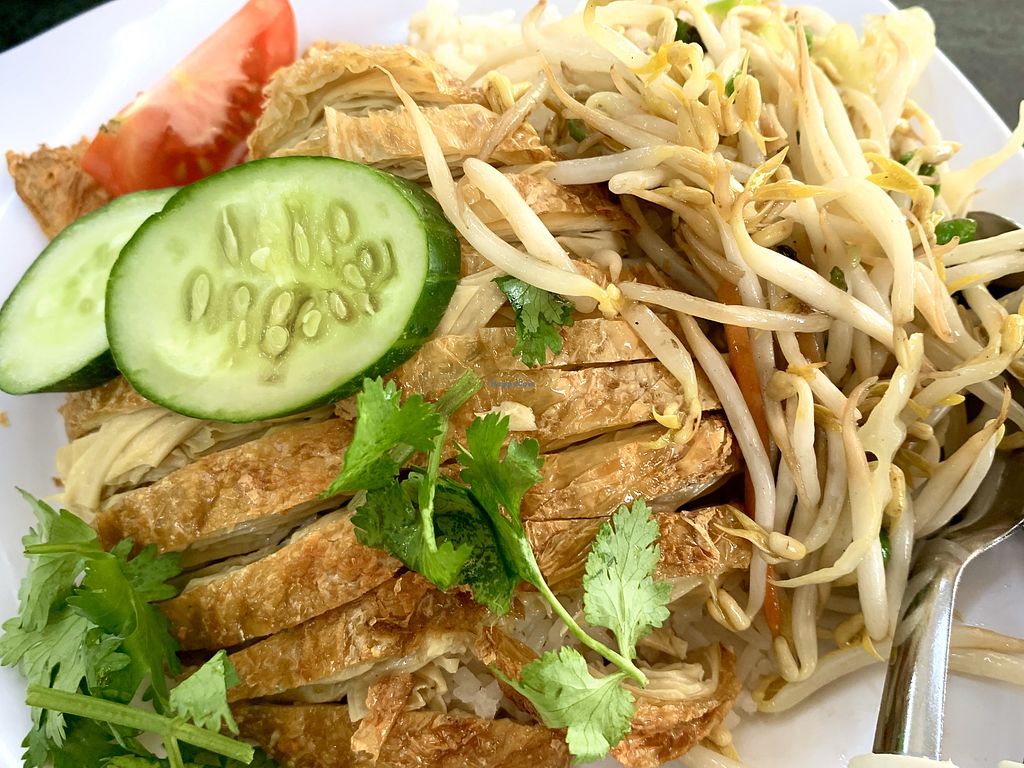 CLOSED: Fen Xiang Vegetarian Delights 芬香素食小厨 - Central Singapore ...