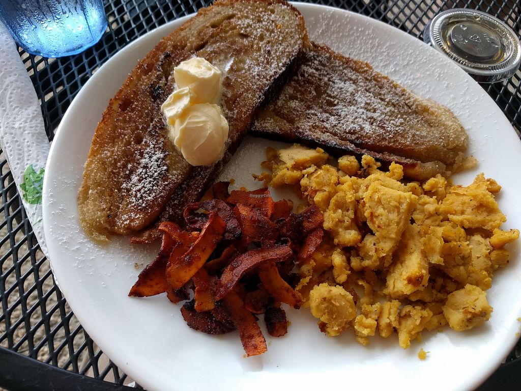 CLOSED: Gourmet Goody Box - Macon Georgia Restaurant - HappyCow