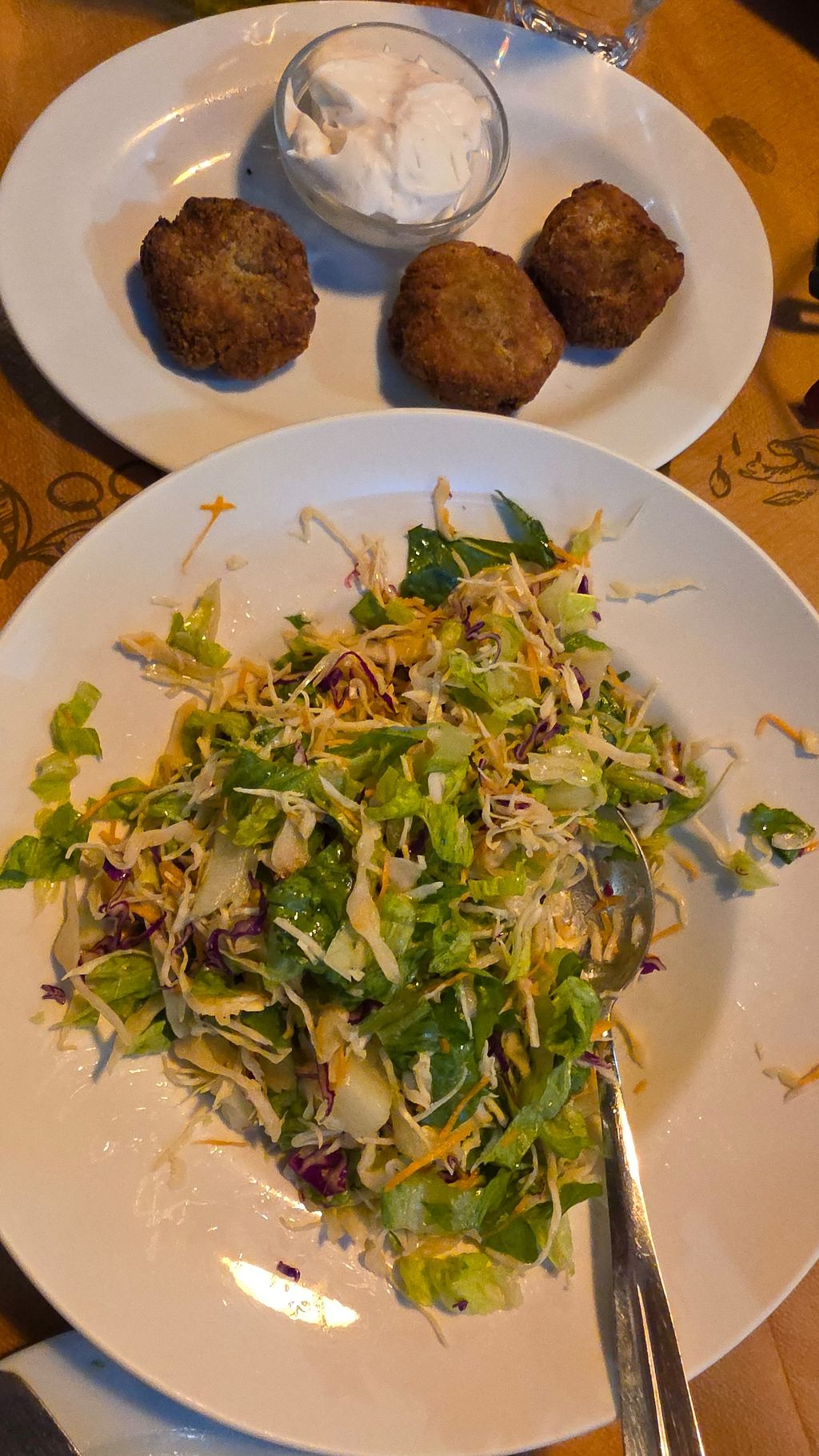 Treis Laloun & Dio Chorevoun - Gytheio | Review "The best choice for vegetarians and vegans!" by ...