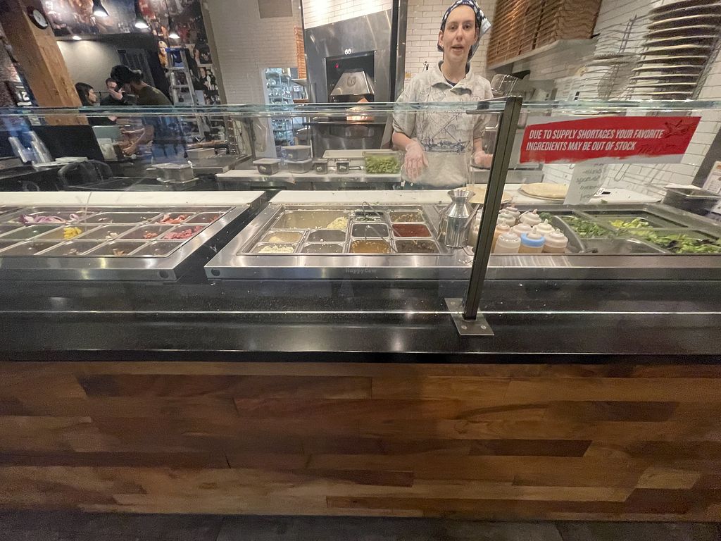 CLOSED: Mod Pizza - Downtown - Portland Oregon Restaurant - HappyCow