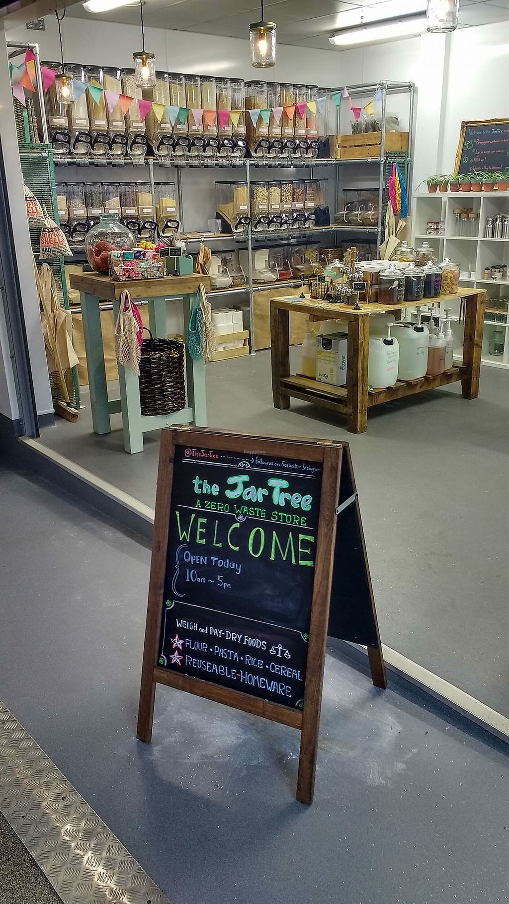 CLOSED: The Jar Tree - Leeds Health Store - HappyCow