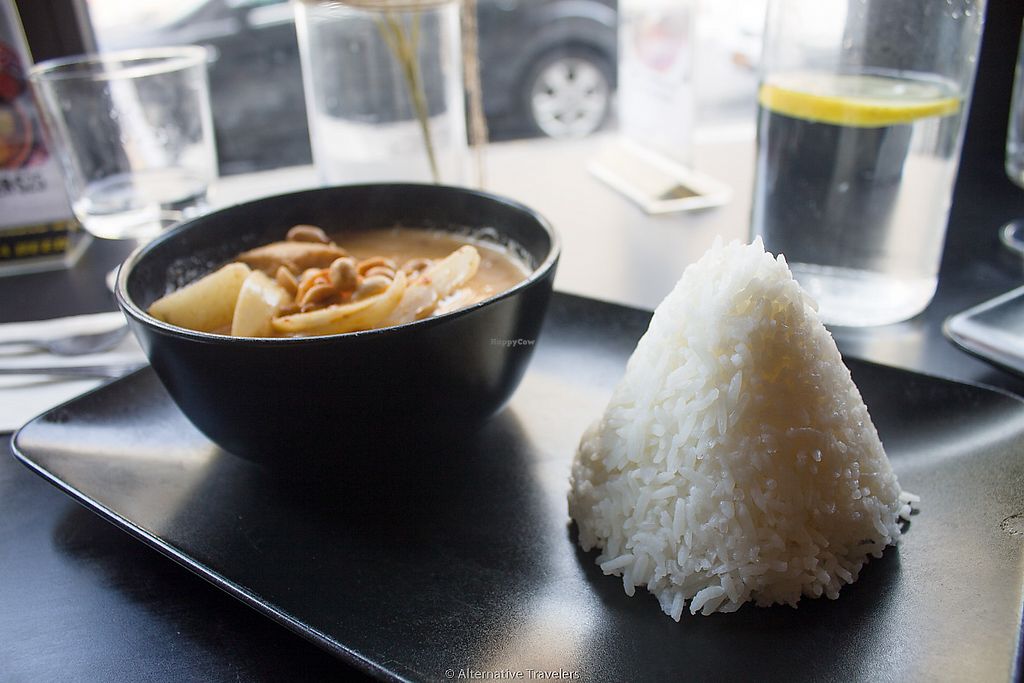 CLOSED: Kor Tor Mor - Brooklyn New York Restaurant - HappyCow