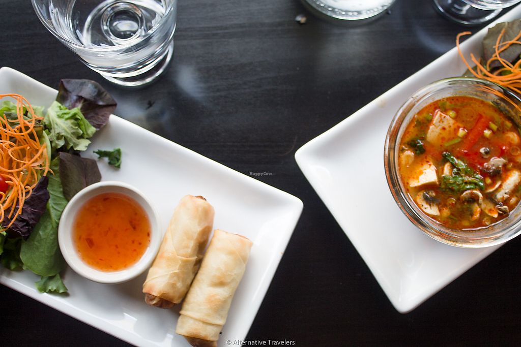 CLOSED: Kor Tor Mor - Brooklyn New York Restaurant - HappyCow