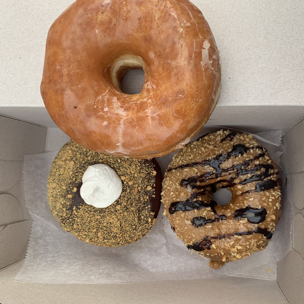 CLOSED: Donatsu - Los Angeles California Bakery - HappyCow