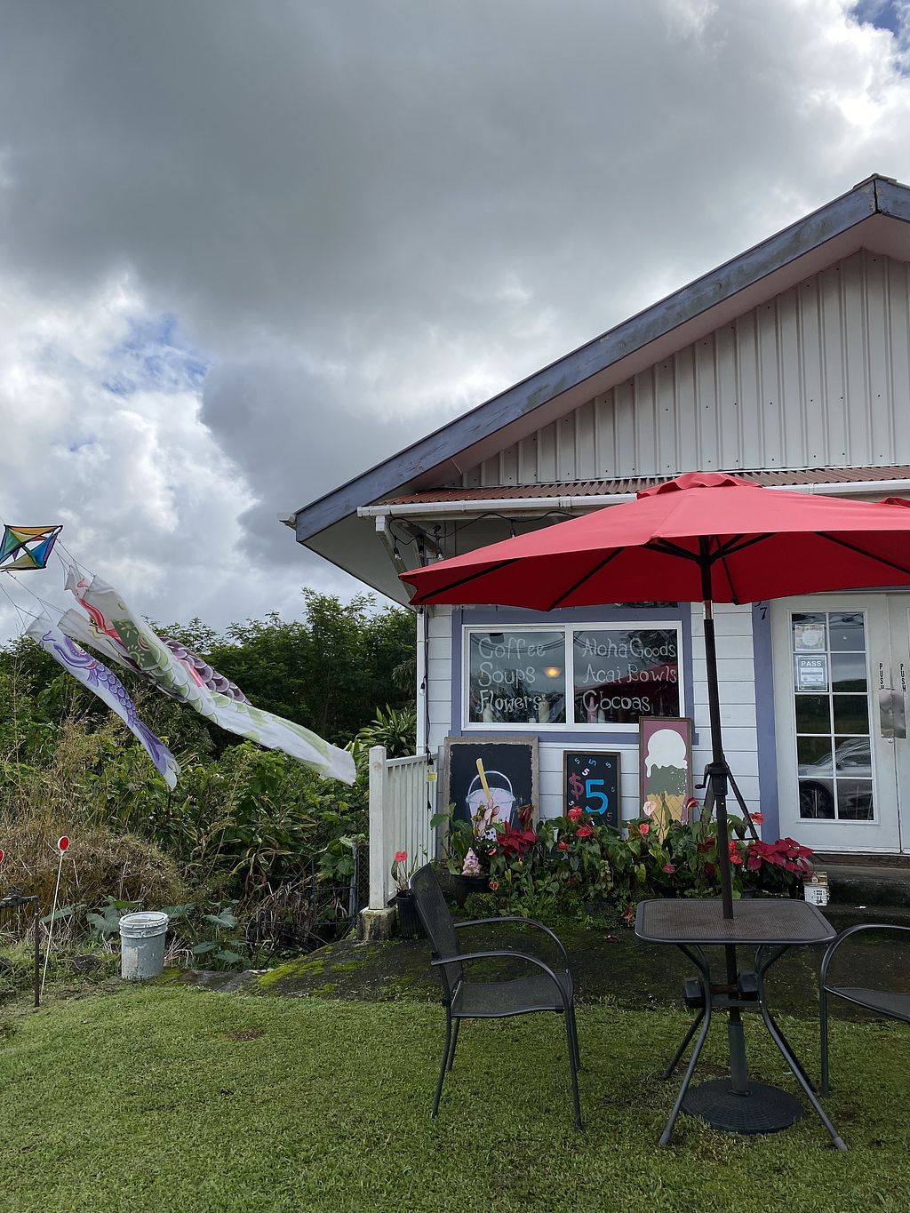 CLOSED: Honi Wai - Mountain View Hawaii Restaurant - HappyCow