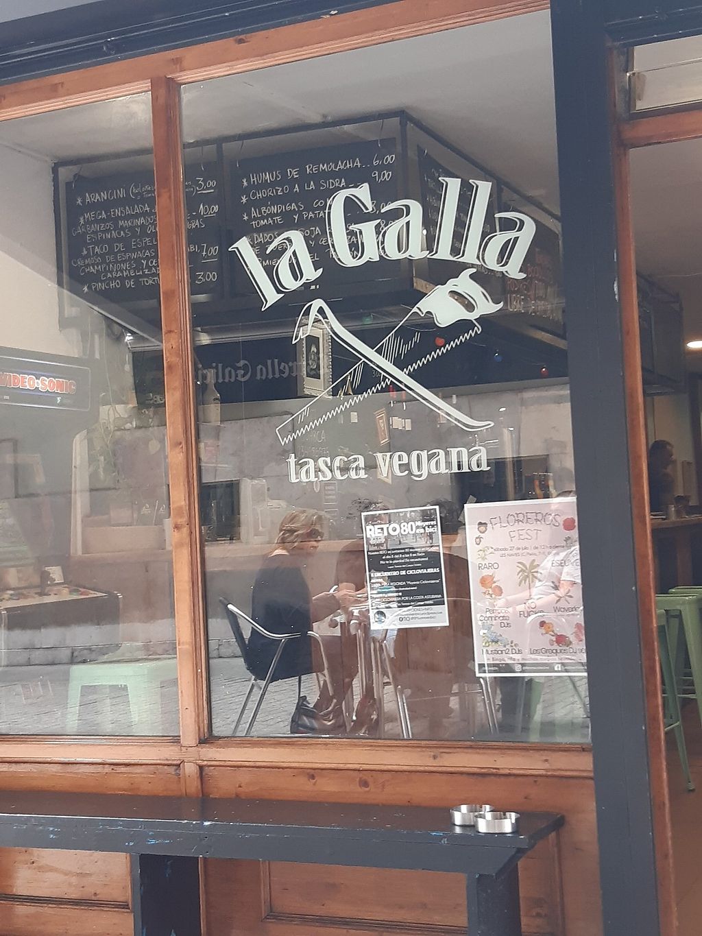 CLOSED: La Galla Tasca Vegana - Gijon Restaurant - HappyCow