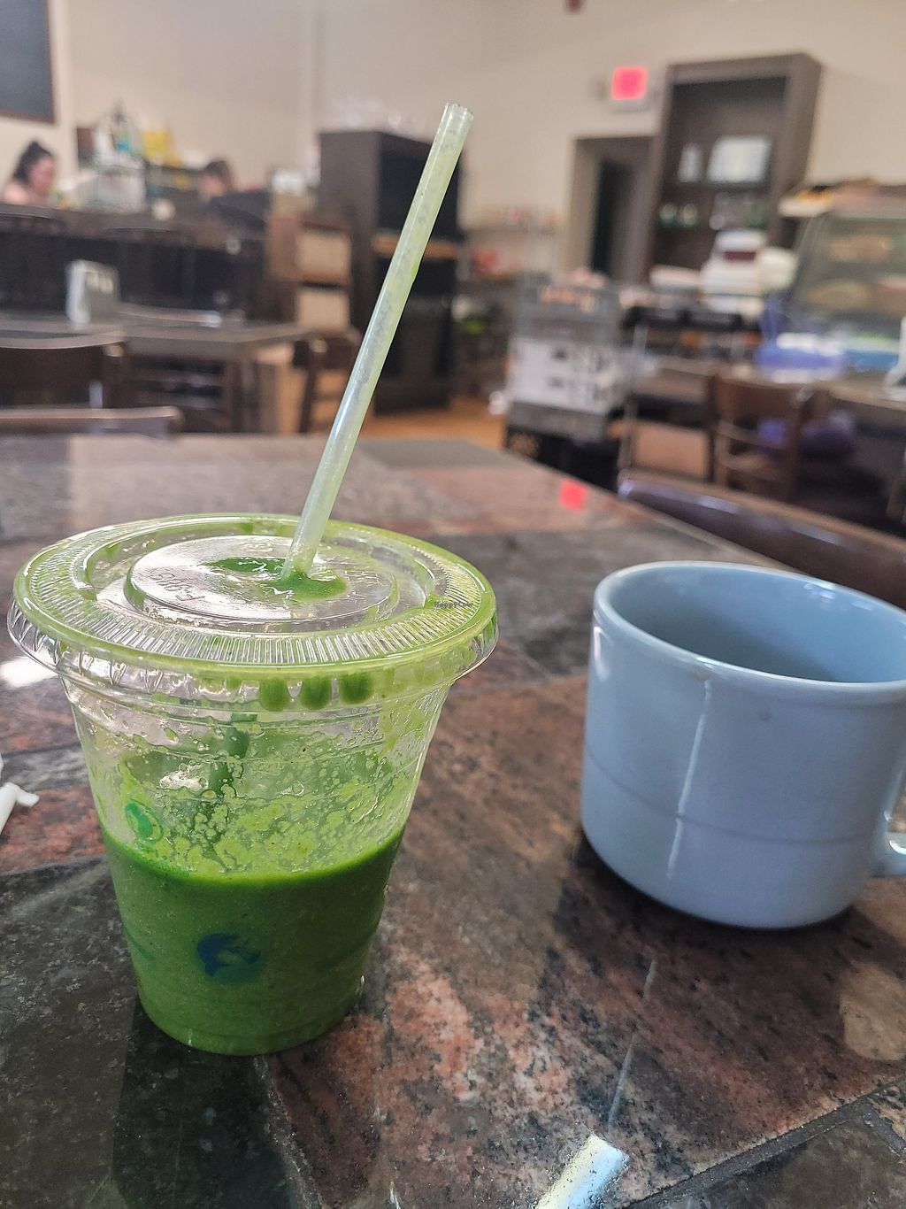 The Mighty Kiwi Juice Bar & Eatery - Selkirk Manitoba Restaurant - HappyCow