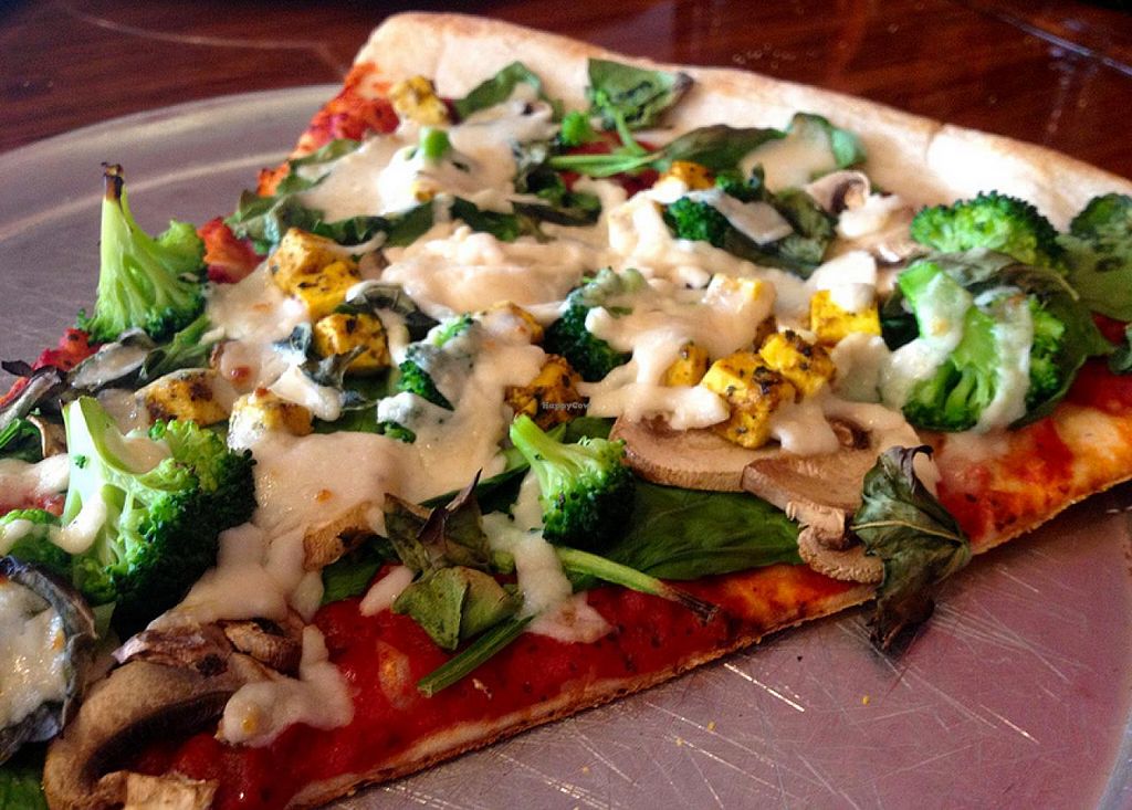 Classic Slice Pizza - Milwaukee Wisconsin Restaurant - HappyCow