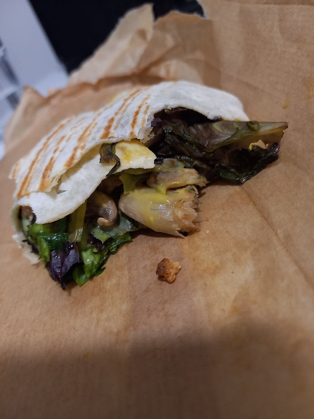 Zulla Surf Bowls - Nazare | Review "Decent hotdogs at amazing location ...