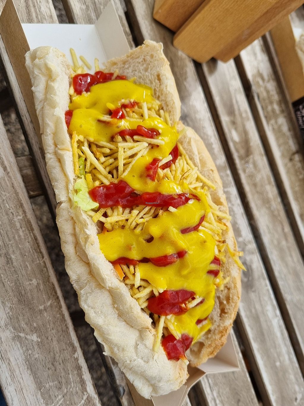 Zulla Surf Bowls - Nazare | Review "Decent hotdogs at amazing location ...