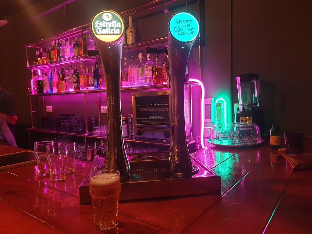 CLOSED: Vyb Bar - Barcelona Restaurant - HappyCow