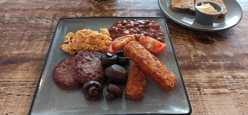 CLOSED: Vegged - Chesterfield Restaurant - HappyCow