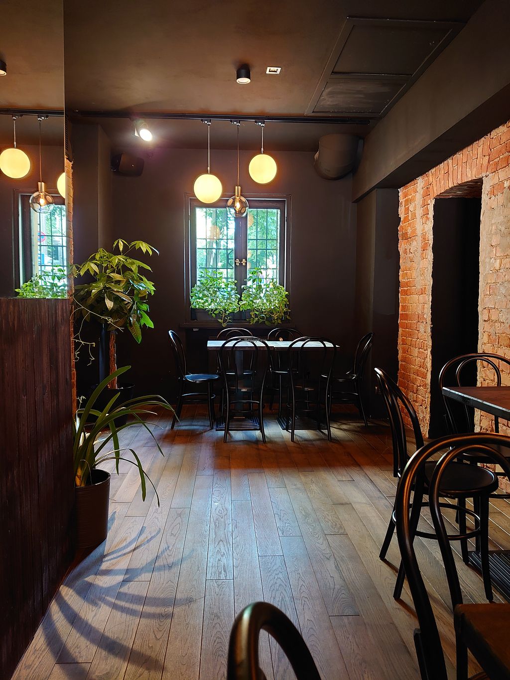 The Botanist - Warsaw Restaurant - HappyCow