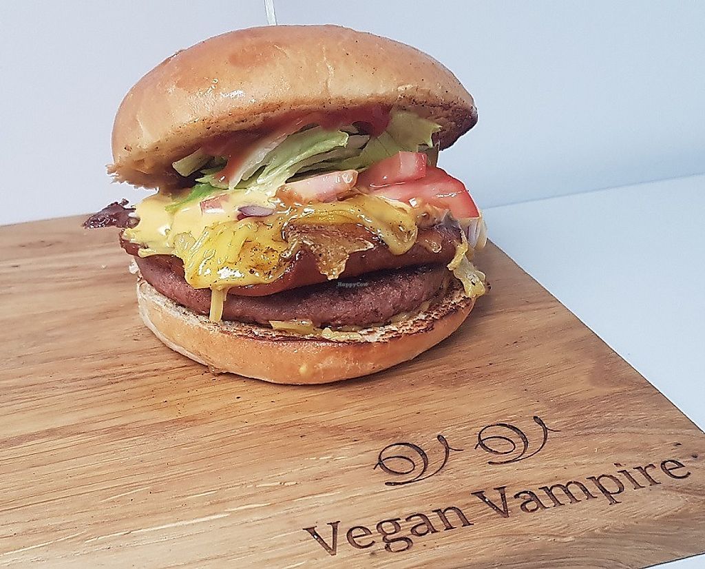 CLOSED: Vegan Vampire - Billericay Restaurant - HappyCow