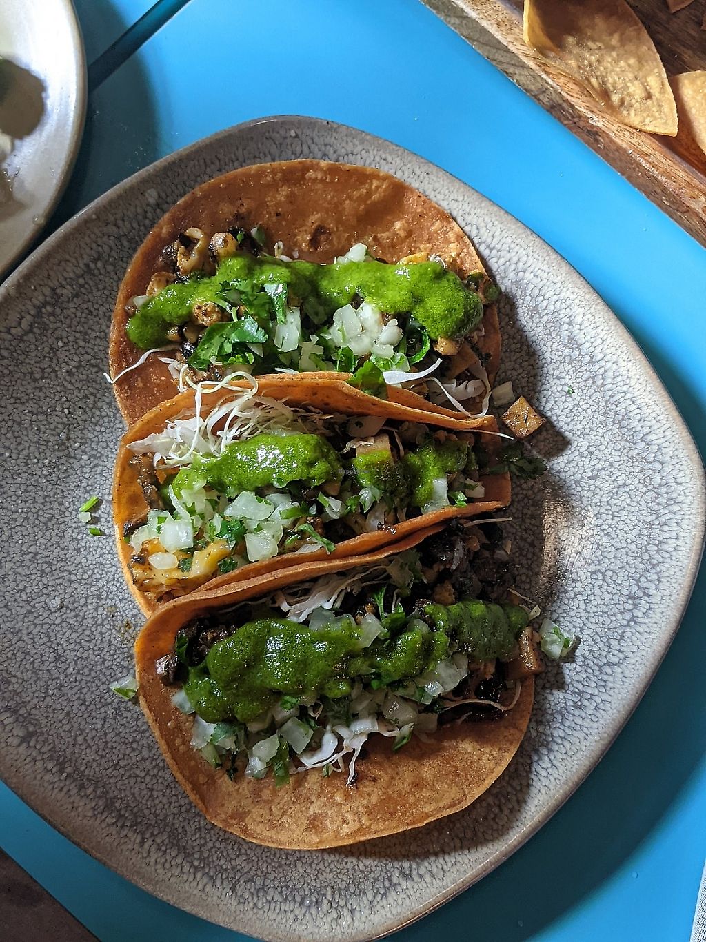 CLOSED: Tres Carnales Rostizado - Edmonton Alberta Restaurant - HappyCow