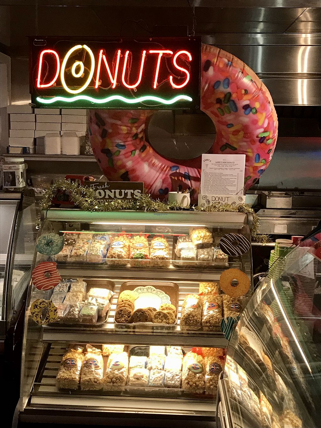 Larry's Ice Cream & Gelatos - St Pete Beach Florida Ice Cream - HappyCow