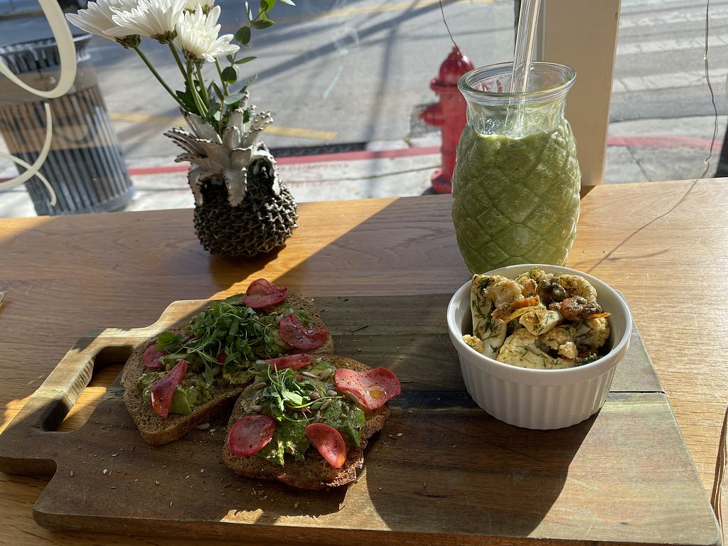 CLOSED: The Green Pineapple - Key West Florida Restaurant - HappyCow