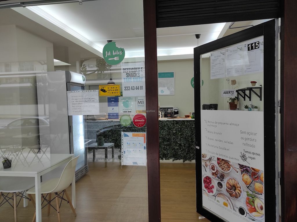 CLOSED: Fit Bites - Porto Restaurant - HappyCow