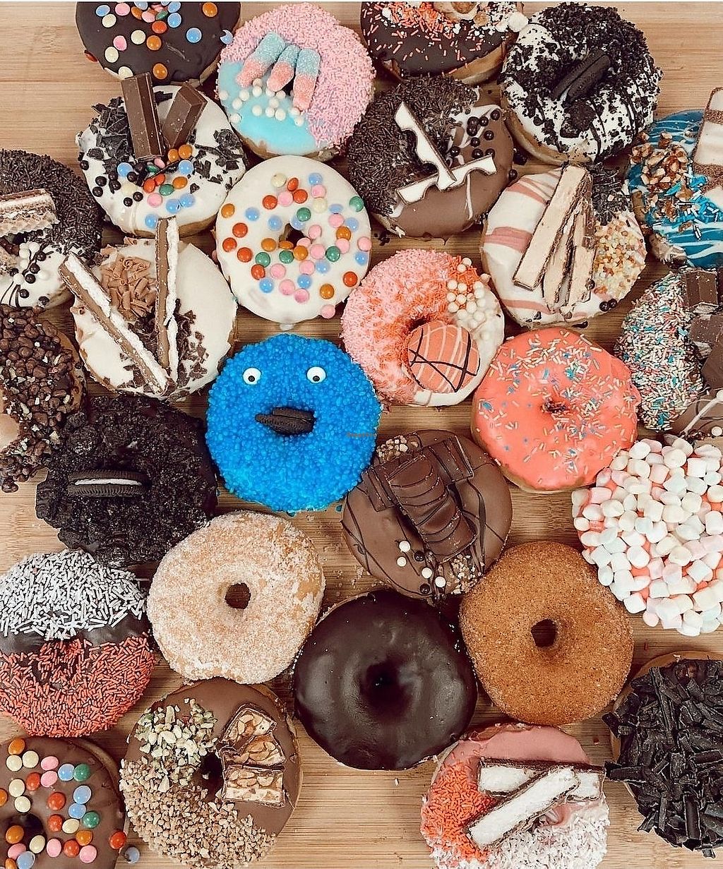 CLOSED: Happy Donuts - Bergen Bakery - HappyCow