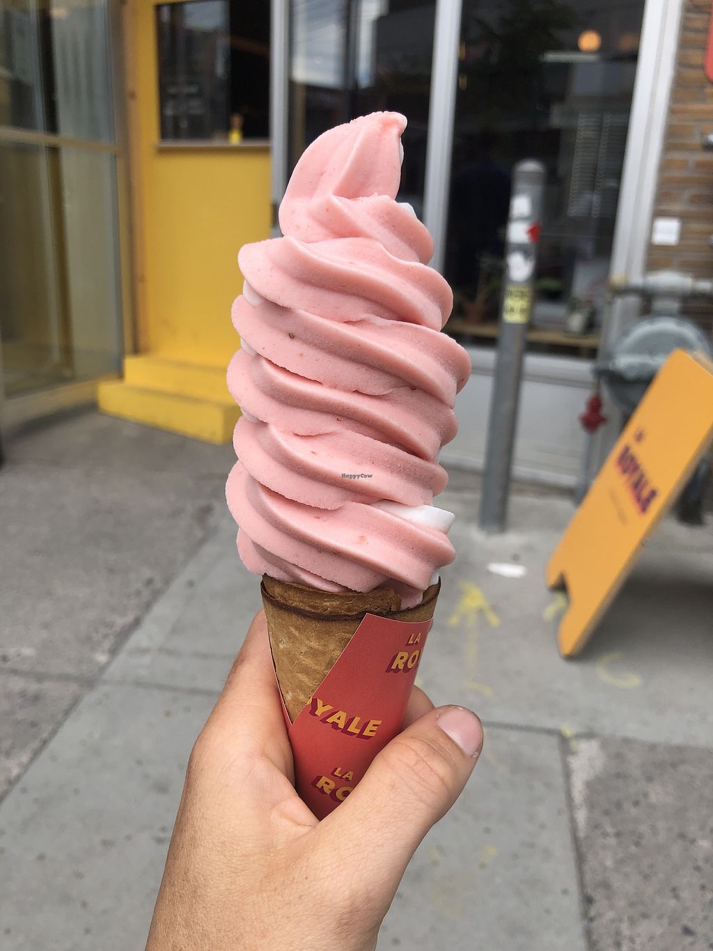 CLOSED: La Royale - Saint-Zotique - Montreal Quebec Ice Cream - HappyCow