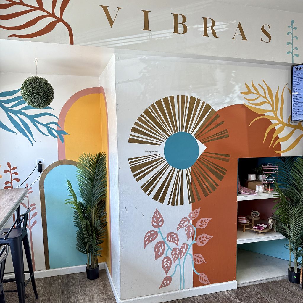 Vibras Juice Bar - Lone Pine California Juice Bar - HappyCow