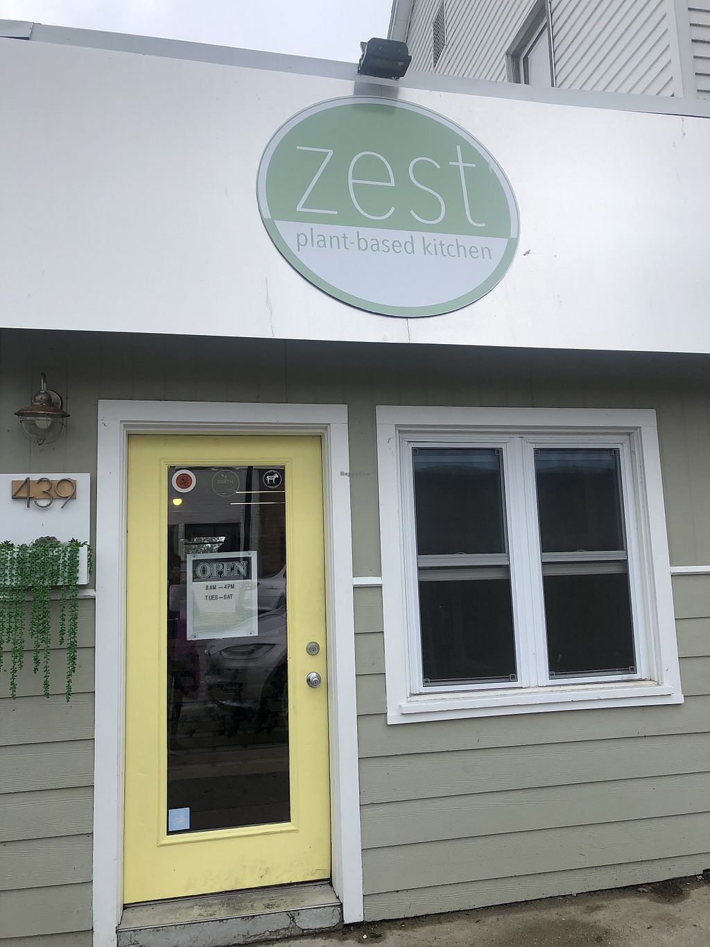 CLOSED: Zest - Traverse City Michigan Restaurant - HappyCow