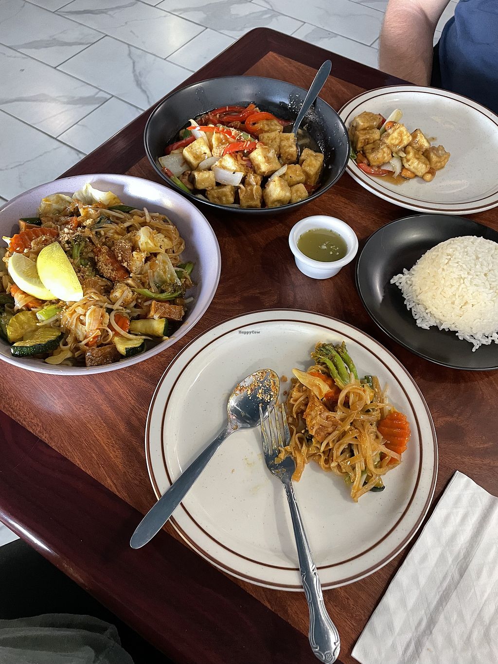 Thai Kitchen - Porterville California Restaurant - HappyCow
