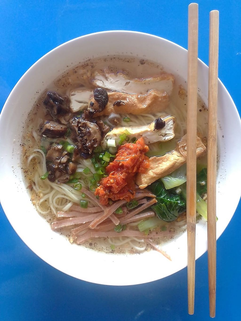 CLOSED: Sushi Xinxian Mianguan - Fresh Veg Noodle Shop - Mae Sai ...