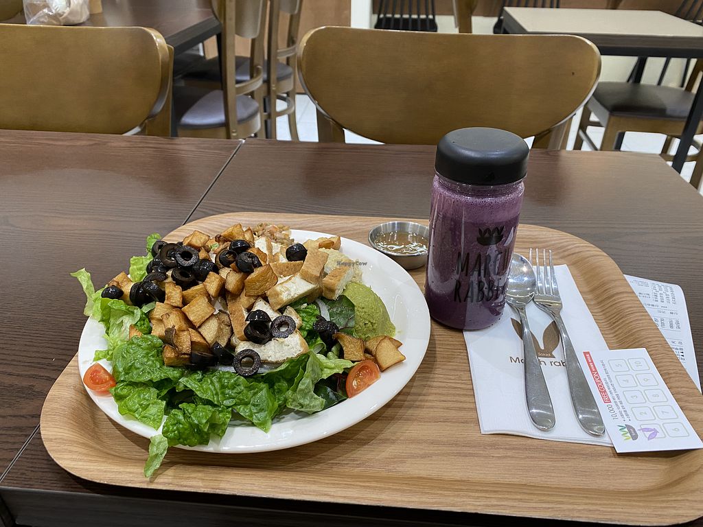 CLOSED: March Rabbit 마치 래빗 - Yeouido - Seoul Restaurant - HappyCow