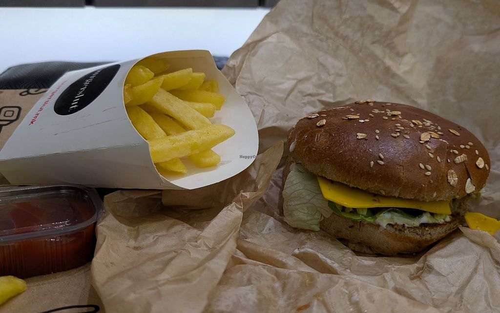 Burgerslut - Skopje Restaurant - HappyCow