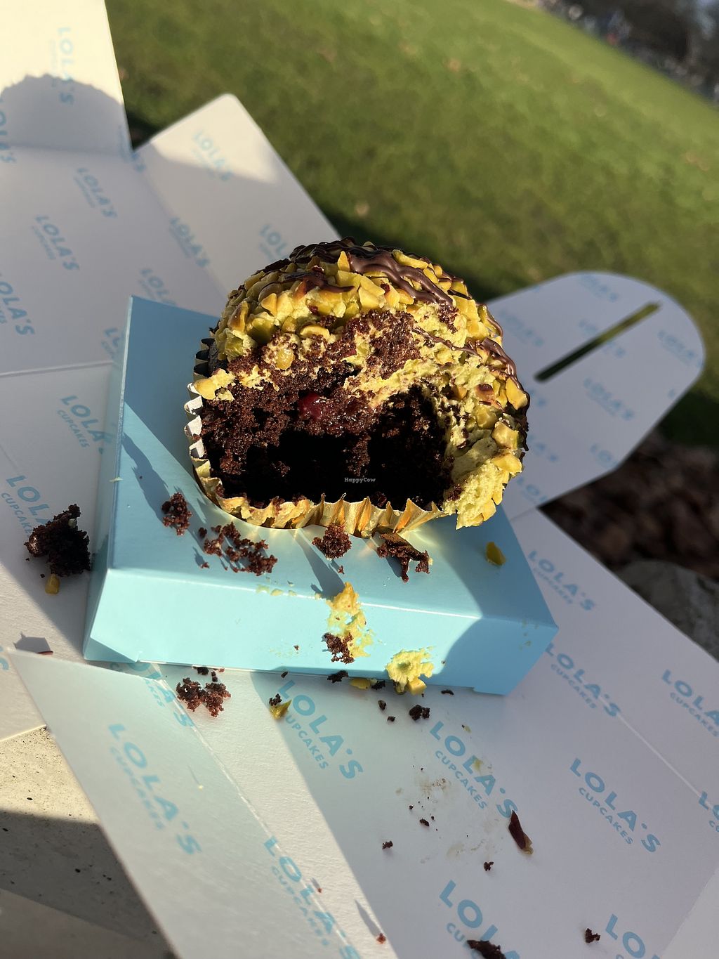 Lola's Cupcakes - Liverpool St - London Bakery - HappyCow