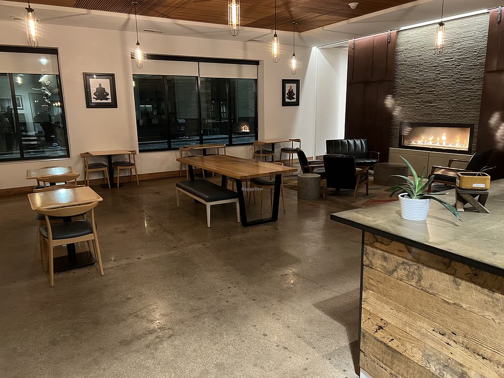 ECDC - Eau Claire Wisconsin Restaurant - HappyCow