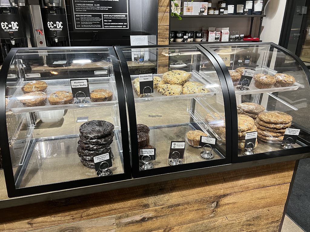 ECDC - Eau Claire Wisconsin Restaurant - HappyCow