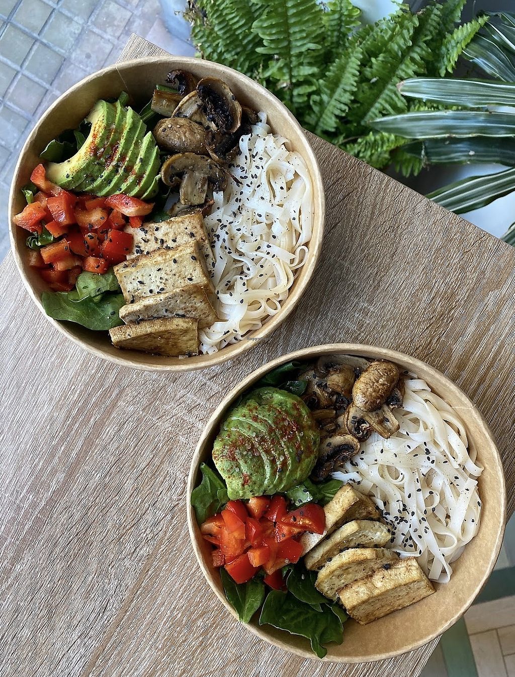 CLOSED: True Roots - Barcelona Restaurant - HappyCow