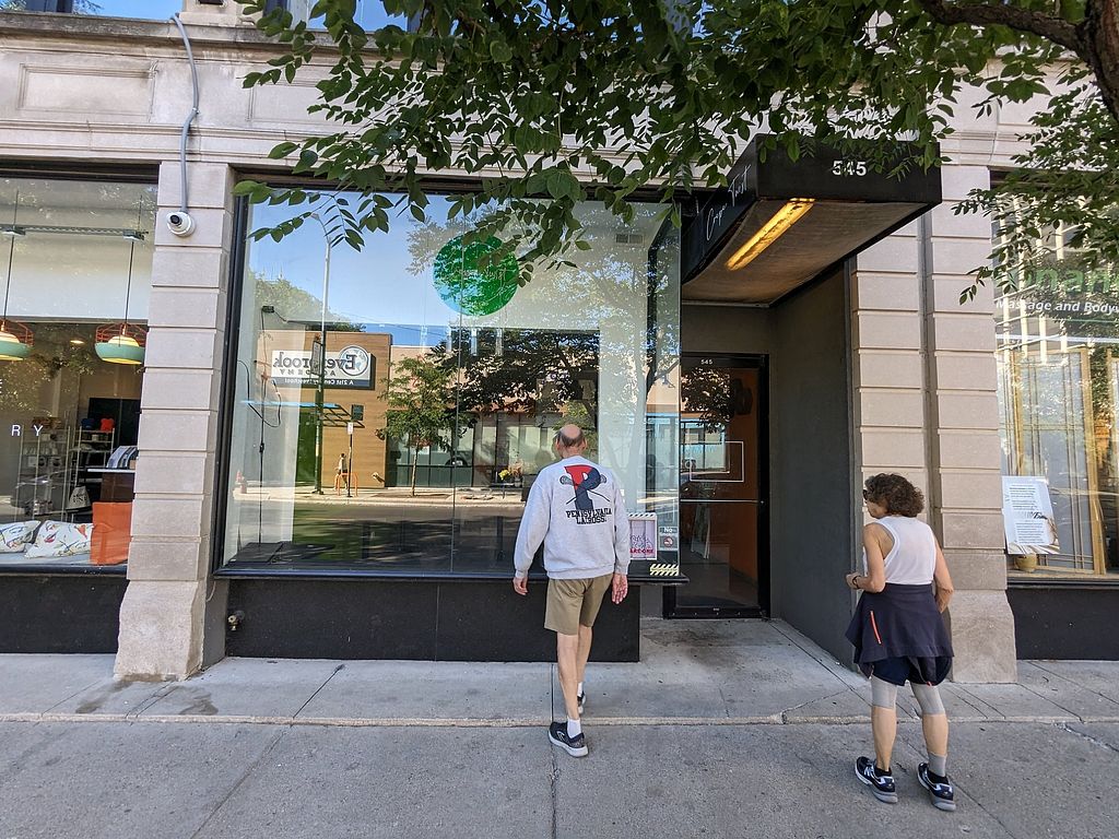 CLOSED: Crepe Twist - Chicago Illinois Restaurant - HappyCow