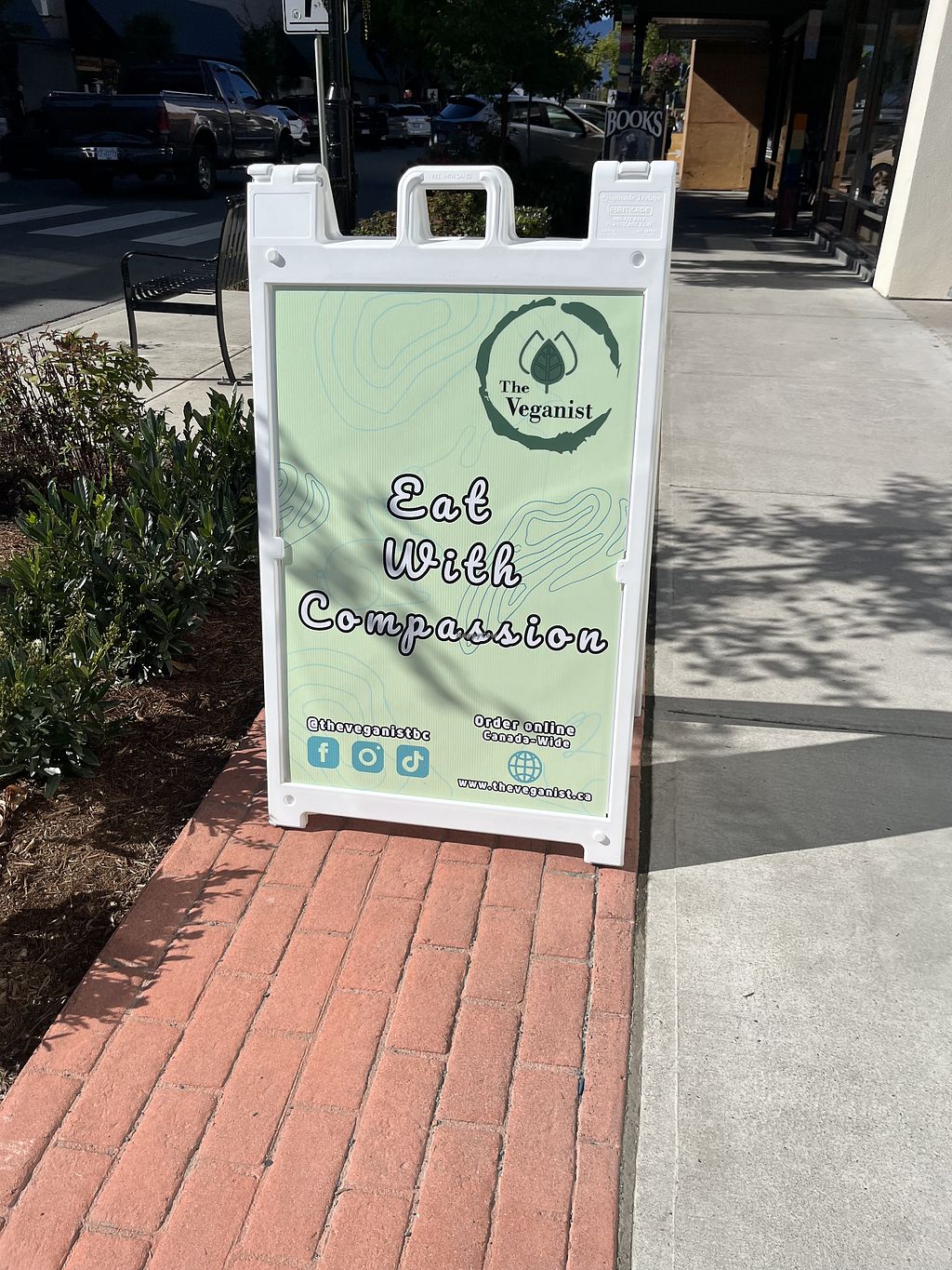 CLOSED: The Veganist - Chilliwack British Columbia Veg Store - HappyCow