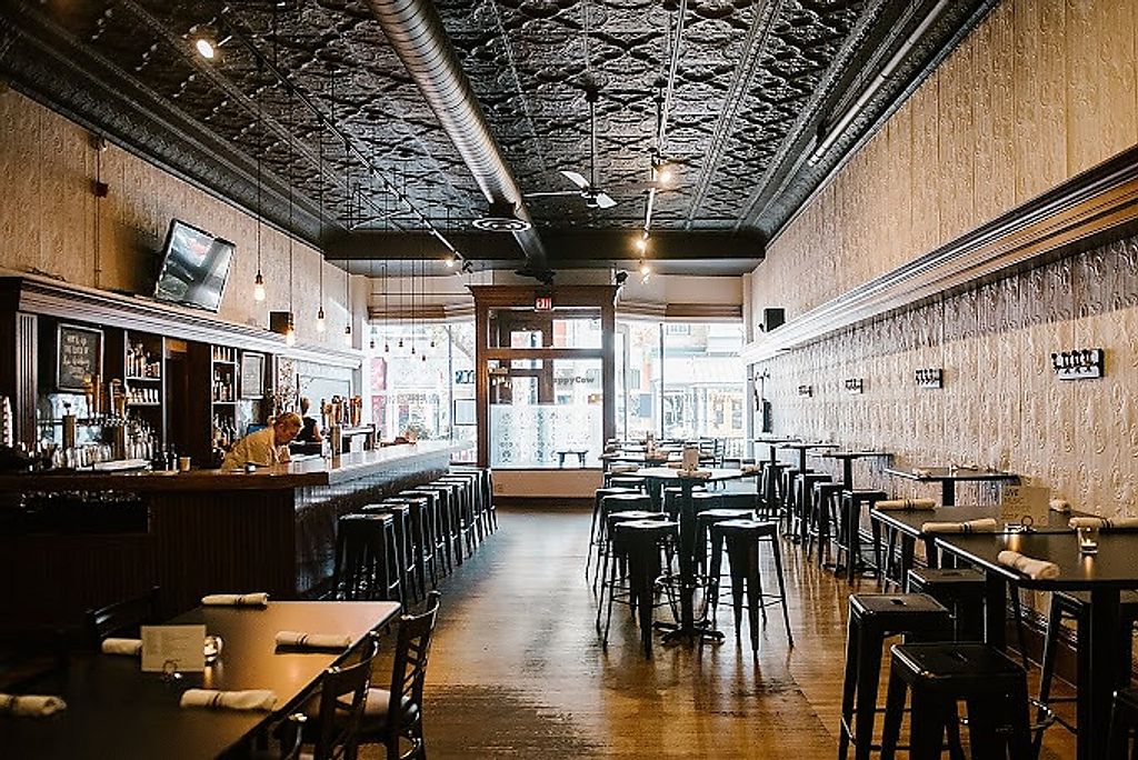 Waverly Stone Gastropub - Holland Michigan Restaurant - HappyCow