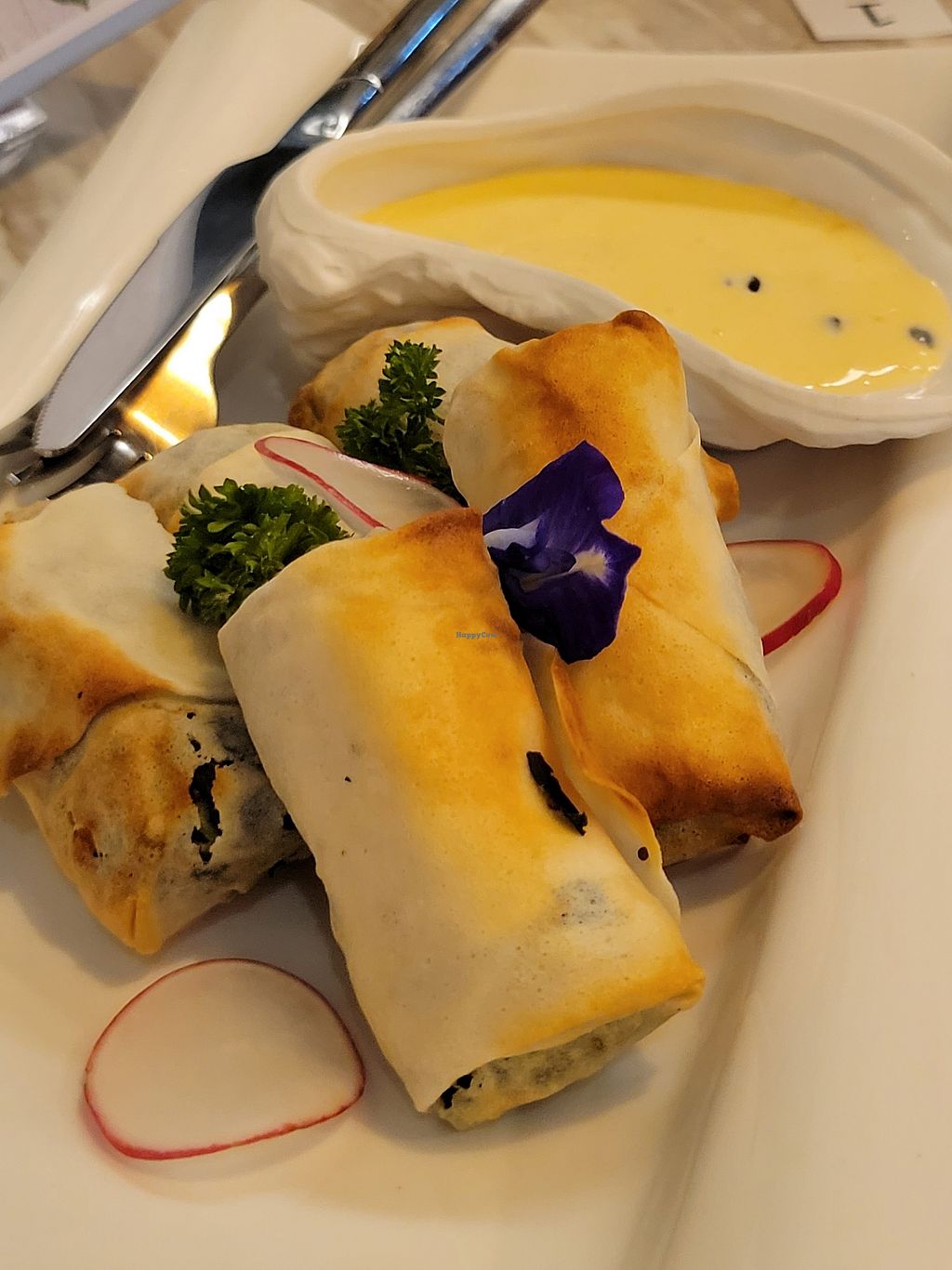 CLOSED: Tonklar Facai - Ari Soi 1 - Bangkok Restaurant - HappyCow