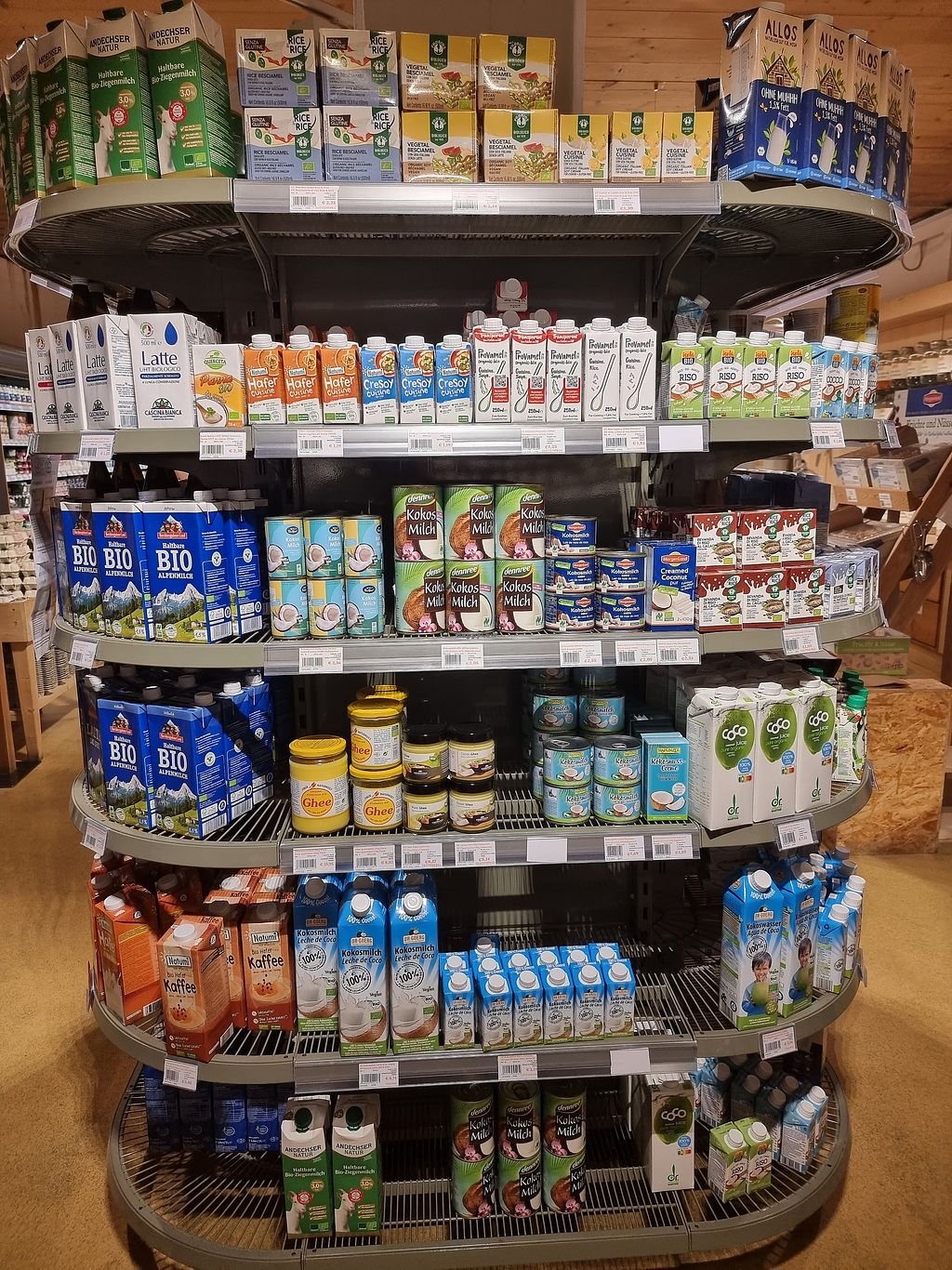 Naturalia - Merano | Review "Grosse Auswahl 🌱" by mrmo - HappyCow