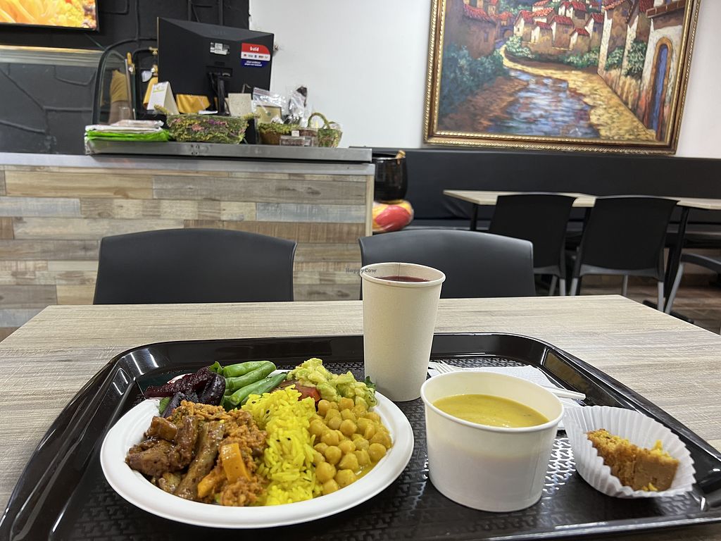 Pita's Buffet - Medellin Restaurant - HappyCow
