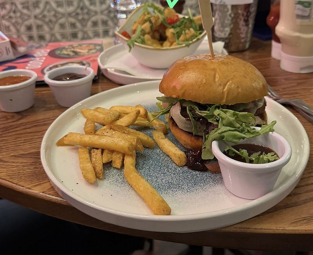Slug & Lettuce - Richmond Restaurant - HappyCow